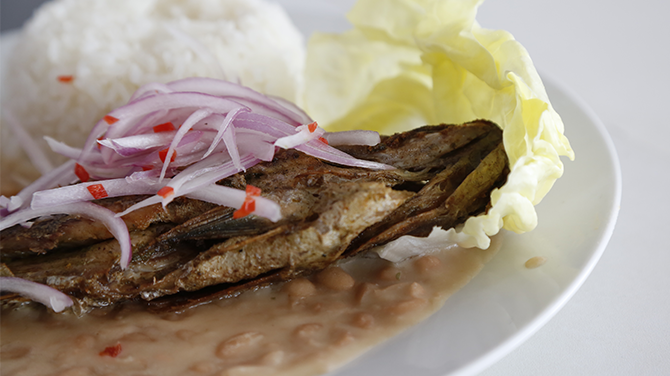 Semana Santa: prepara Pallares con pescado frito por Domingo de Ramos