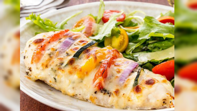 Aprenda a preparar un delicioso arroz con pollo primavera