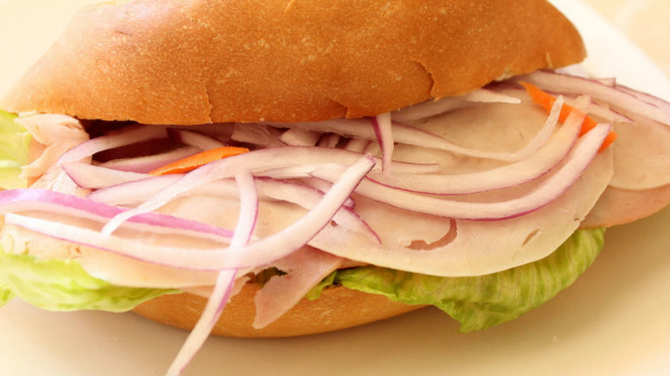 Visita estos lugares donde puede disfrutar de una rica butifarras