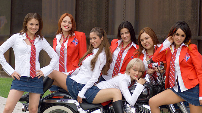 Así lucía Angelique Boyer al interpretar a Vico de Rebelde hace 15 años