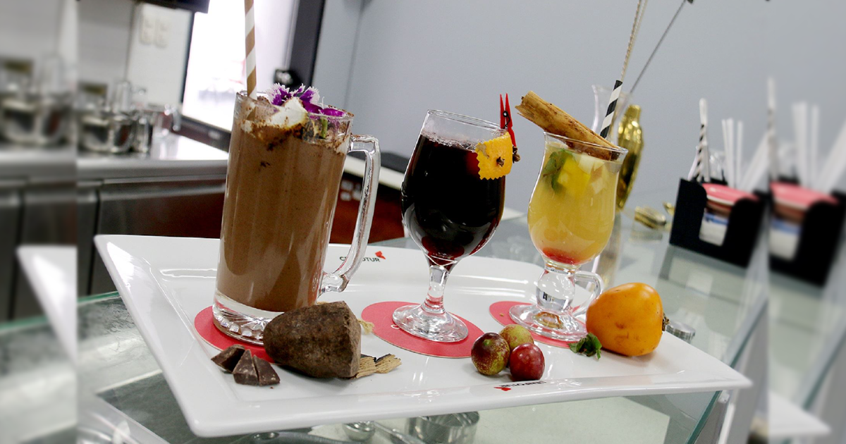 Conoce estos nuevos "calientitos" a base de cacao, muña y camu camu