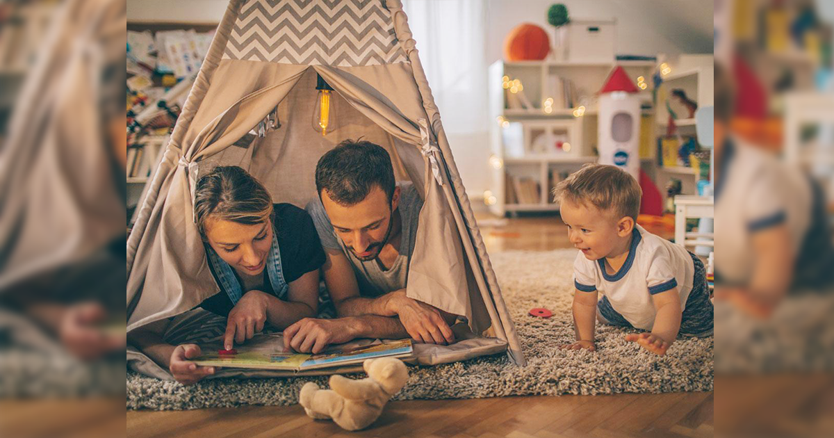 Conoce los beneficios de jugar con tus hijos grandes y chicos