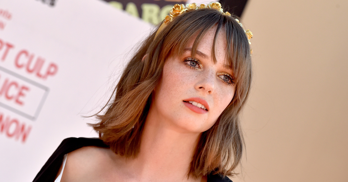 Maya Hawke nos muestra cuál es la tendencia en makeup para esta temporada