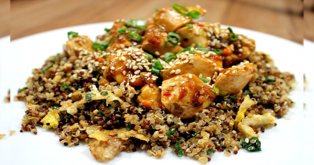 Comparte con toda la familia un delicioso arroz chaufa de quinua con pollo