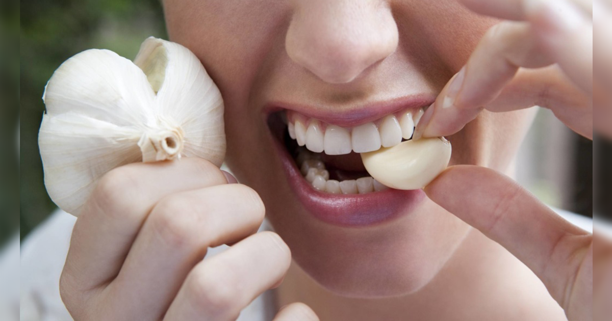 ¿Por qué consumir un diente de ajo al día? Conoce sus increíbles beneficios