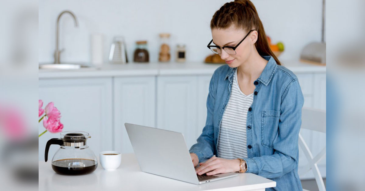 ¿Trabajas desde casa? Consigue un look cómodo y sofisticado en menos de ...