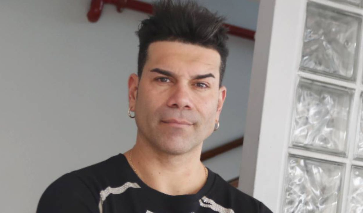 Carlos Barraza llora al revelar que él y sus padres se contagiaron de ...