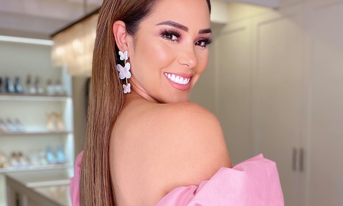 Karen Schwarz se suma a la tendencia de las botas track para este otoño ...