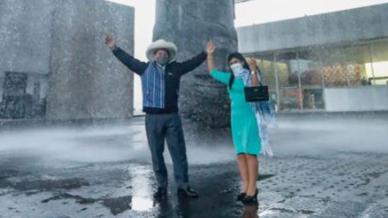 Pedro Castillo responde mensaje romántico a su esposa: “Nada sin ti ...