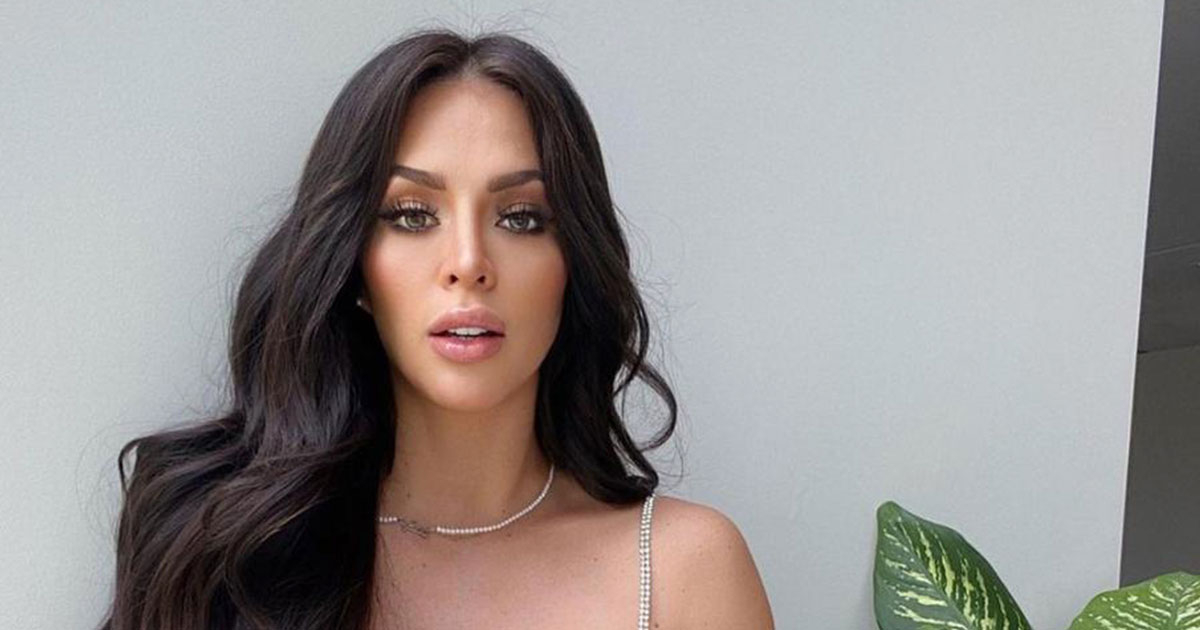 Sheyla Rojas nos invade de elegancia con un look total red texturizado ...