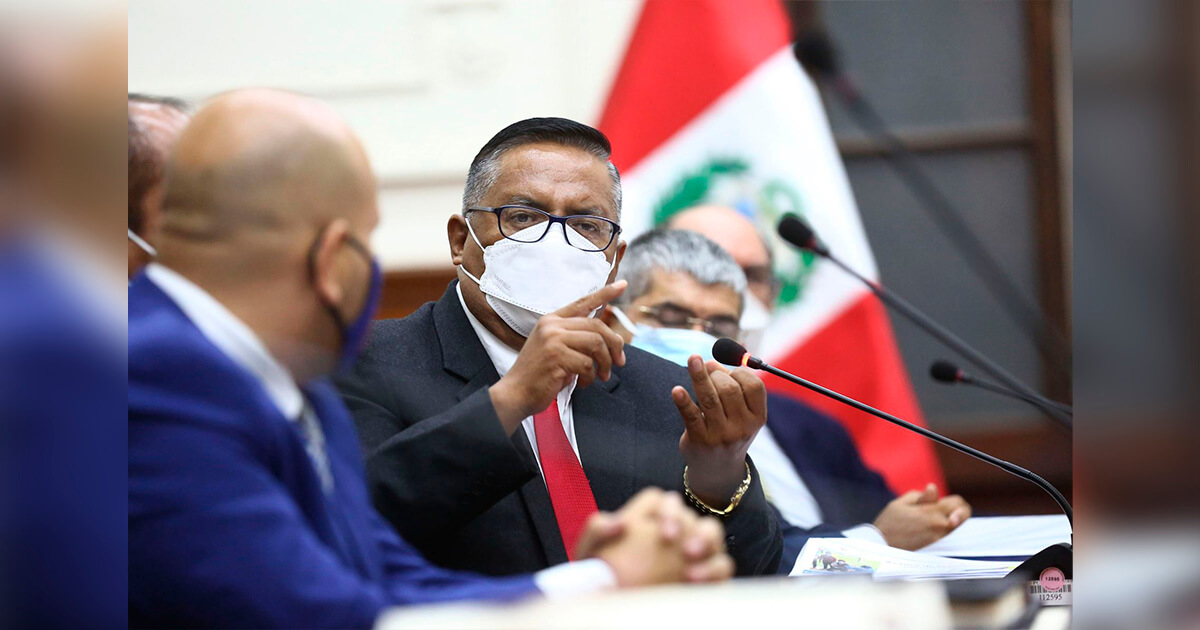 CMP pide la renuncia inmediata del ministro Hernán Condori