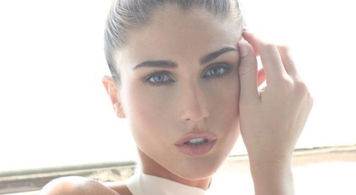 Alessia Rovegno transforma su imagen presumiendo un radical cambio de look