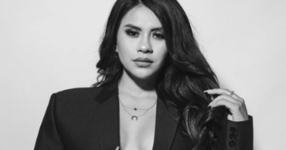 Thamara Gómez se lució con un look invadido por la pedrería en el gran ...