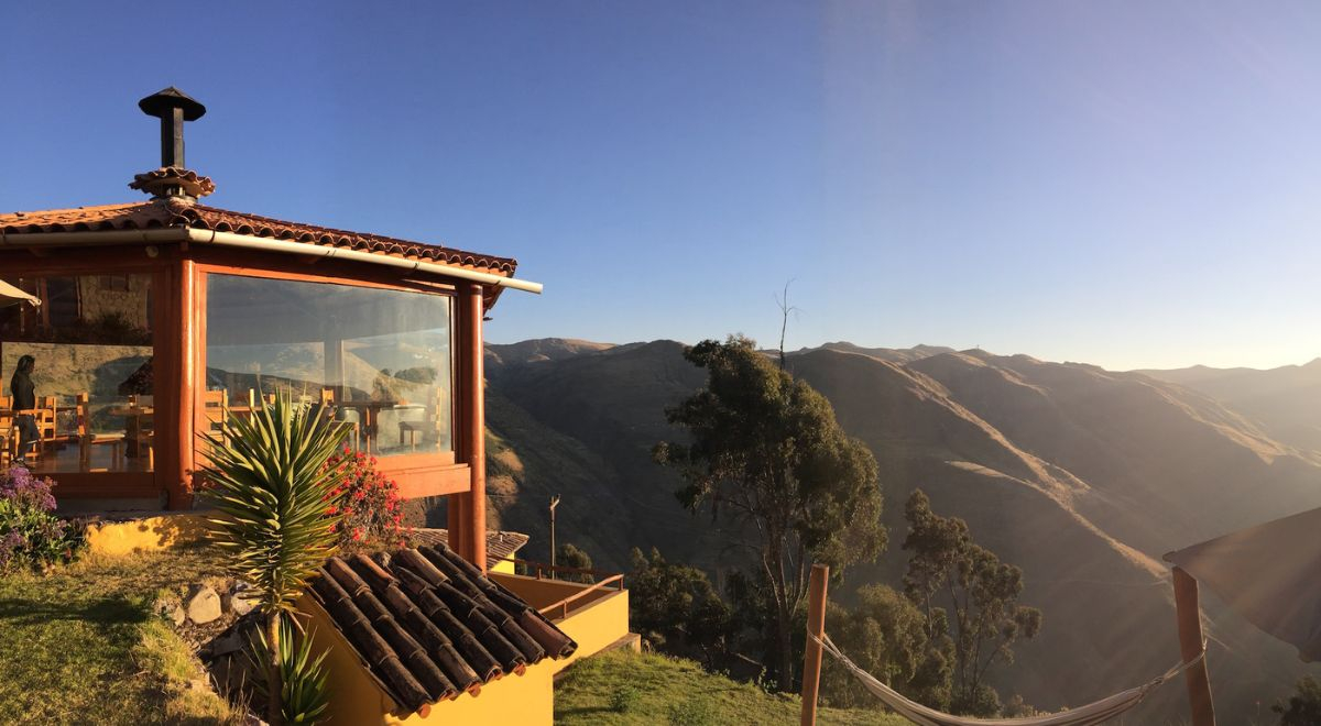 El paraíso en los Andes: guía para llegar al Refugio Viñak desde Lima y ...